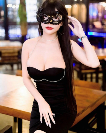 ส่องวาร์ป น้อง Tangmo Onlyfans สาวสวยหุ่นสะบึม แซ่บไม่เกรงใจใคร